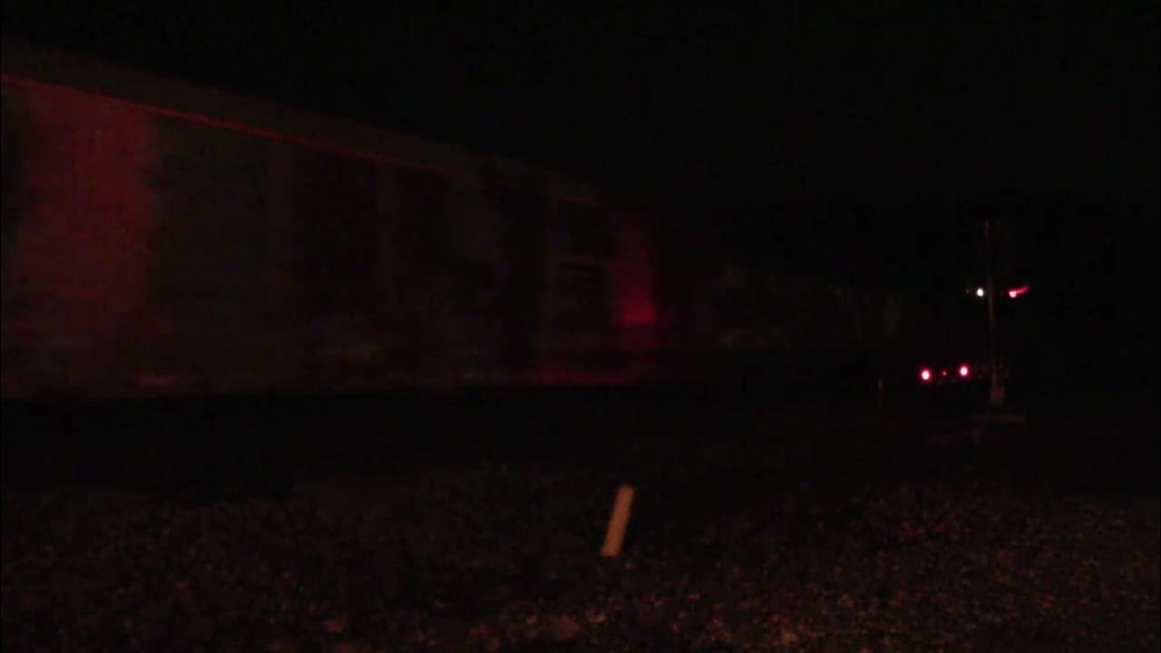 NS #8179 leads a NS manifest through Burnside, KY - YouTube
