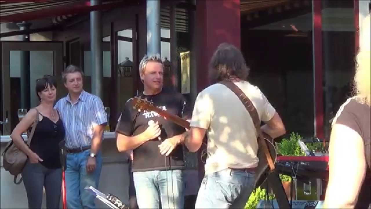 Mirko Bäumer singt von Commodores - Easy - YouTube