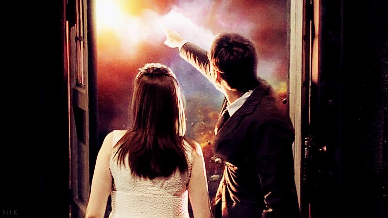 flowers for a ghost | doctor who - YouTube