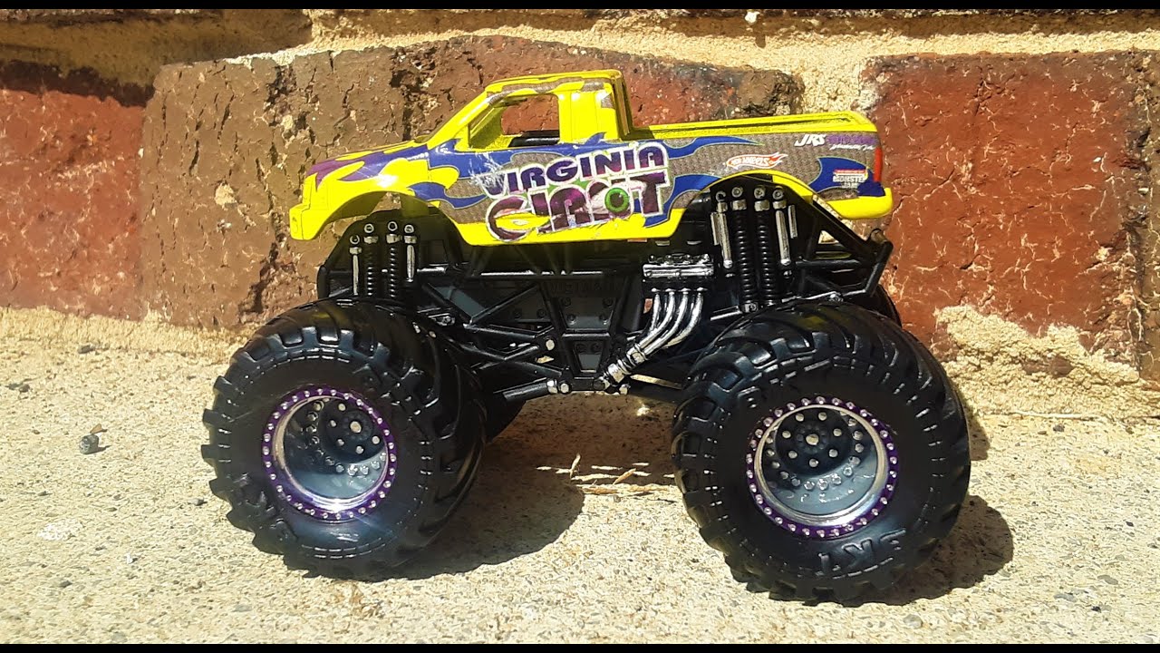 Xtreme Hots Hot Wheels Monster Jam Customs - YouTube