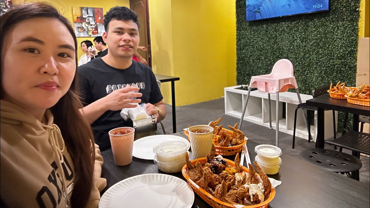 BROASTED UNLI CHICKEN WINGS | AL MUNTAZAH DOHA QATAR - YouTube