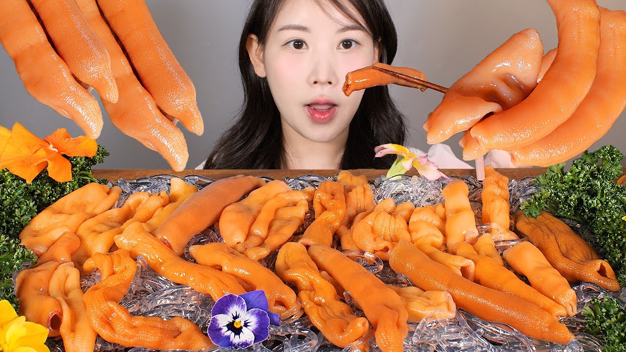 웜🪱톤🐶🔥 남해산 제철 참개불 먹방 Spoon Worm [eating show] mukbang korean food - YouTube