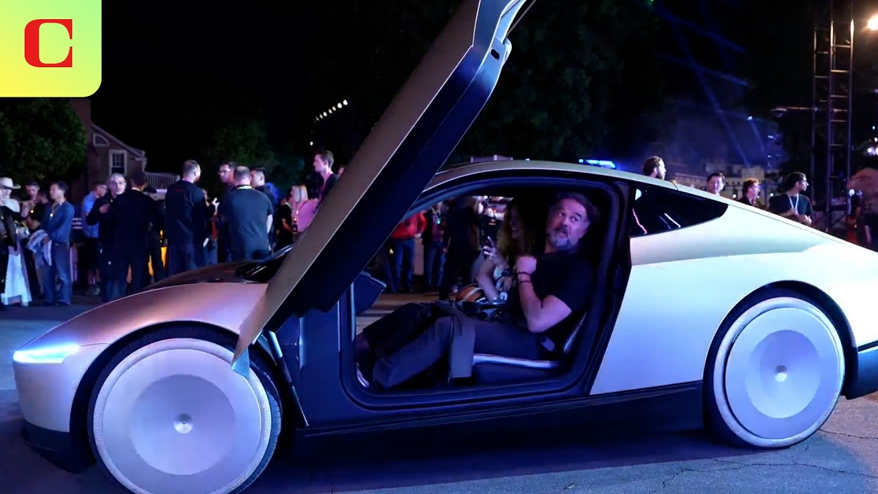 See the First Rides in the New Tesla Robotaxi - YouTube