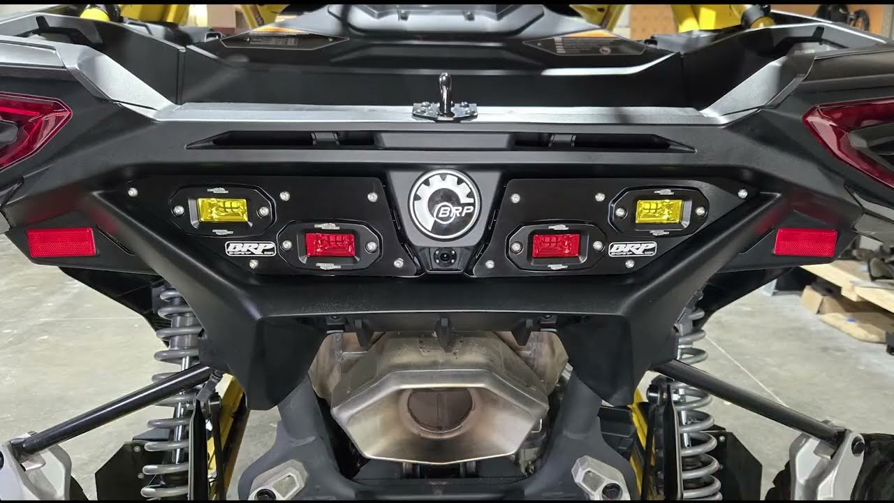 Can Am Maverick R Chase Lights - YouTube