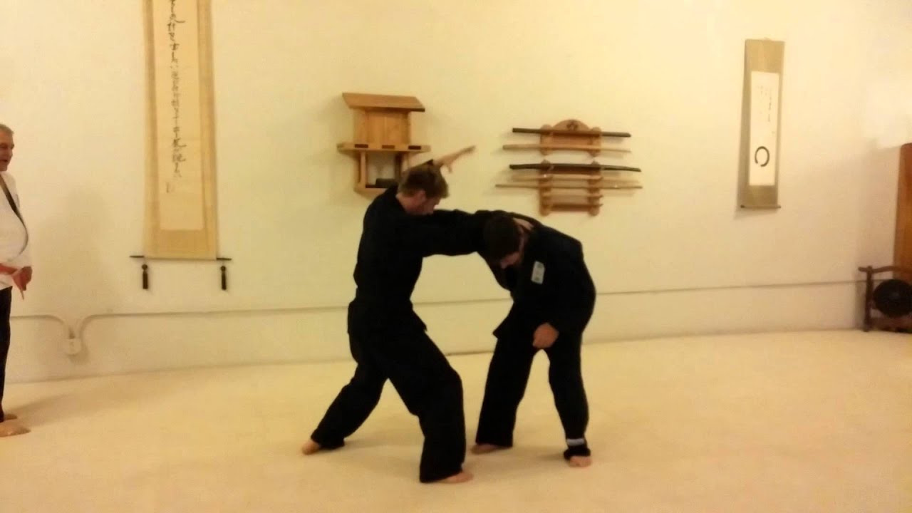 Kote Uke to Seiken Uchi to Ashi Taoshi by Allen - YouTube