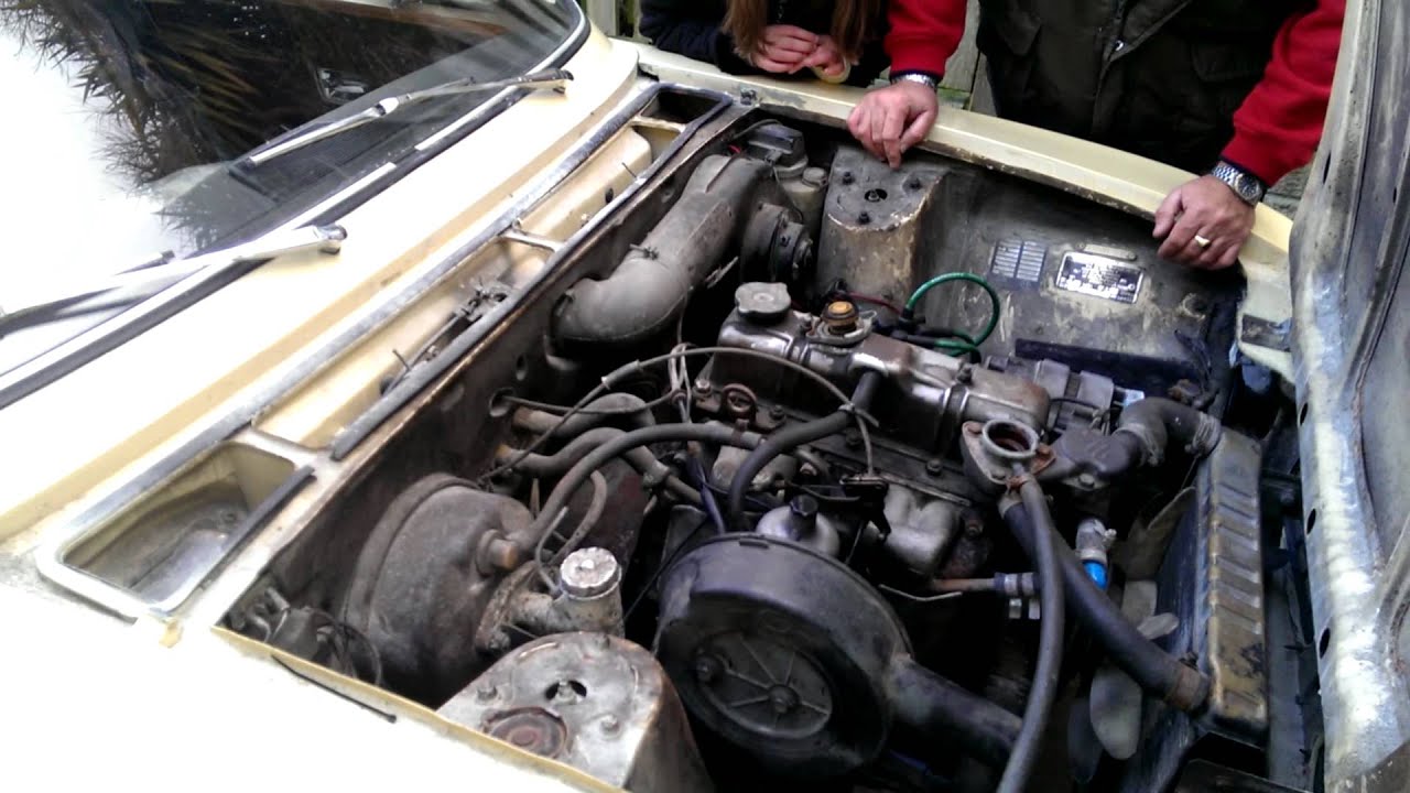 Triumph 1500 fwd - YouTube