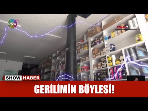 Dükkanın ortasında yüksek gerilim direği var!