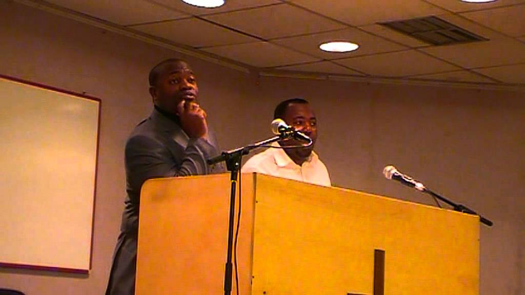 Communion Fraternelle 12/11/2011 Frs Elie Mpongo & Eric Mukaya à ...