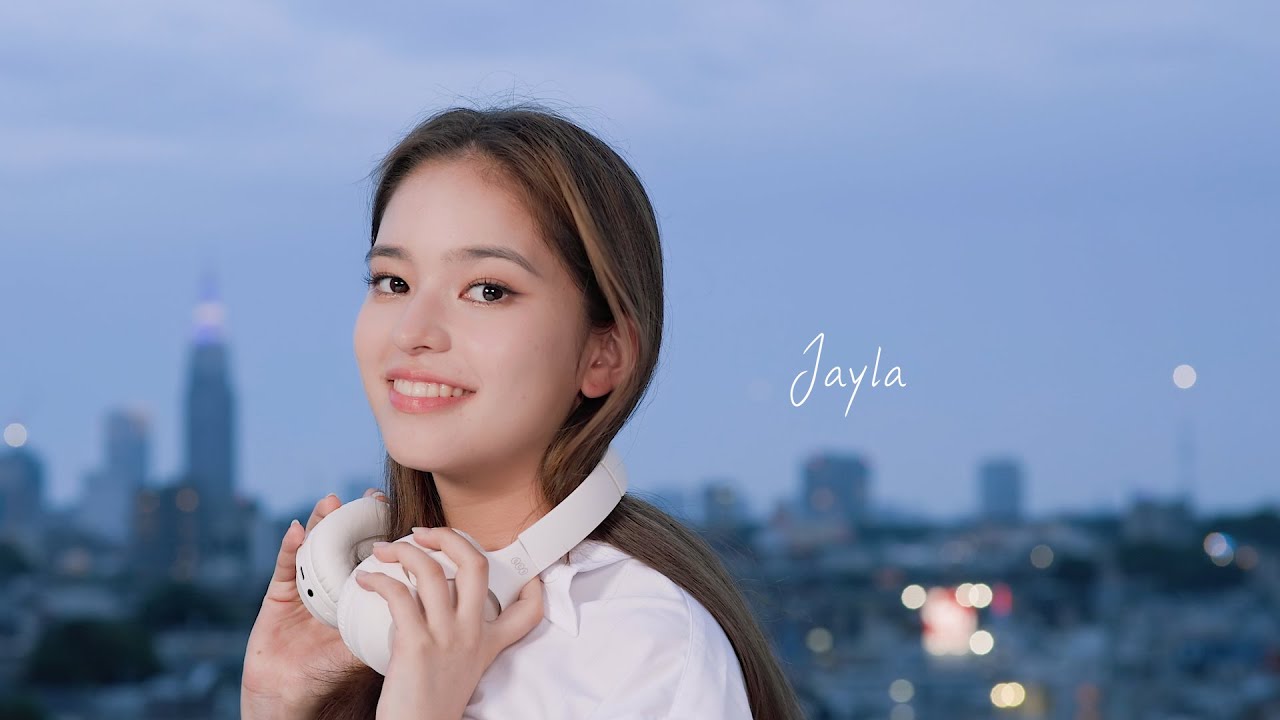 유니버스 티켓ㅣConcept video #제이라 #JAYLA - YouTube