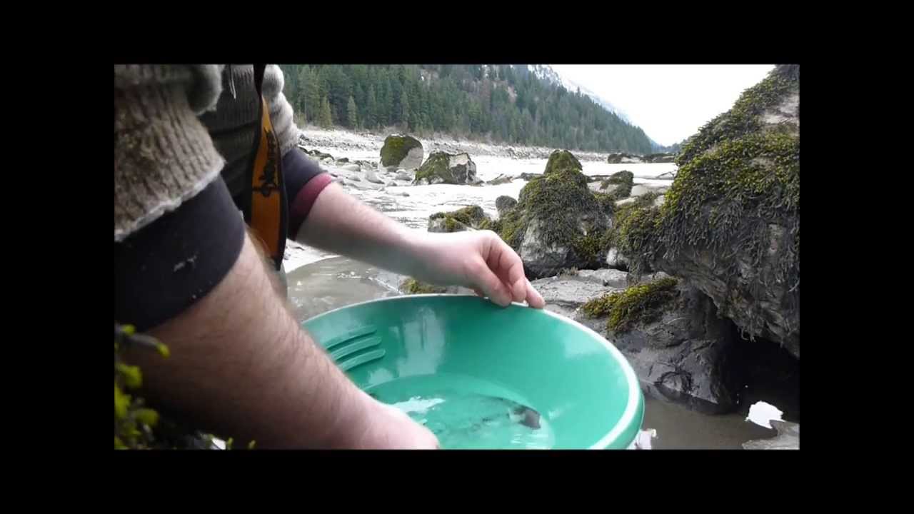 Fraser River Gold with Gold Hog Mats - YouTube