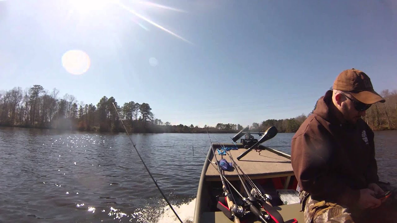 Redneck caught texting while fishing on lake Meade Suffolk Virginia ...