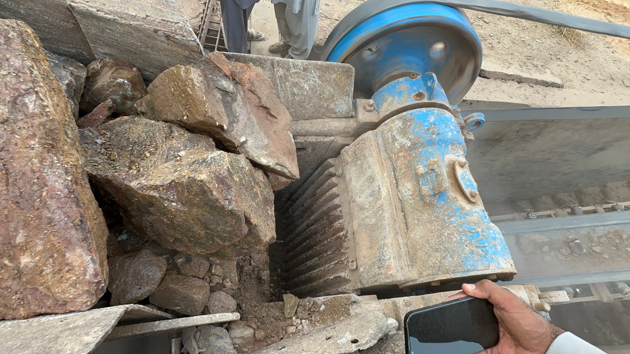 "Big Rock Crusher Machine: A Giant in Action"Big Rock Crushing: A ...