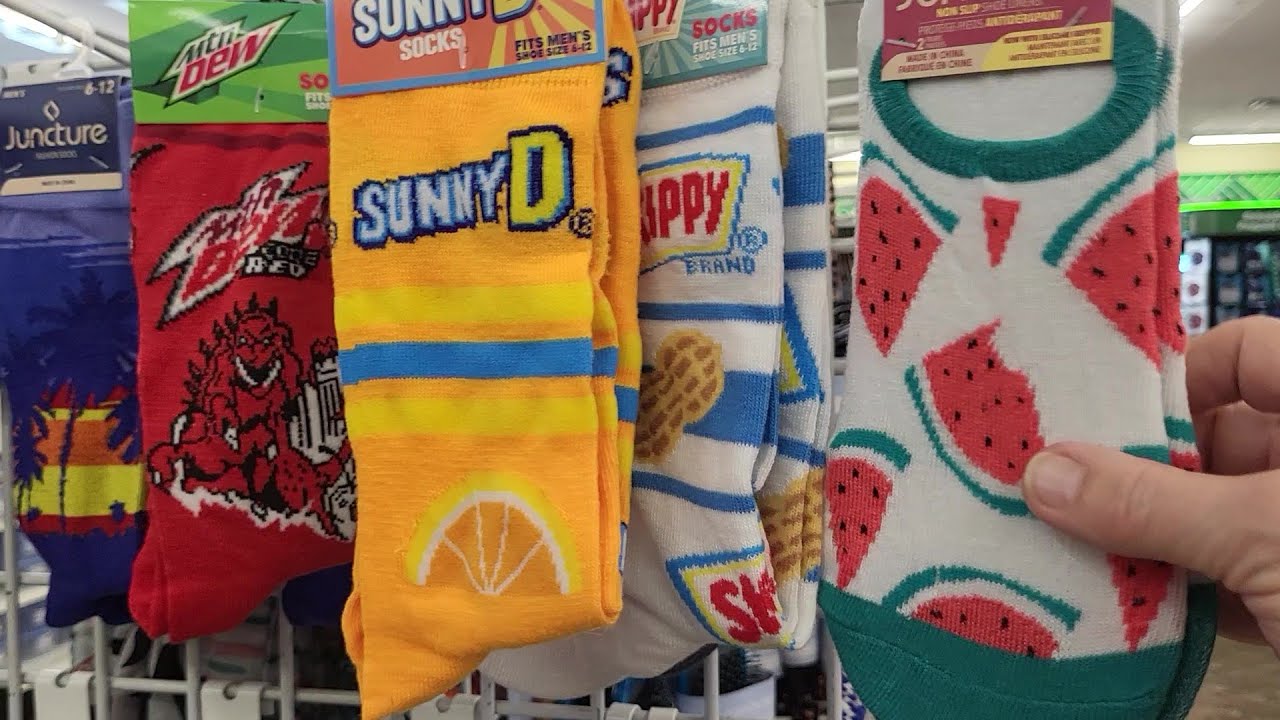DOLLAR TREE FUNNY SOCKS $1.25 PEZ CANDY - MARSHMALLOW - KUNG FU PANDA ...