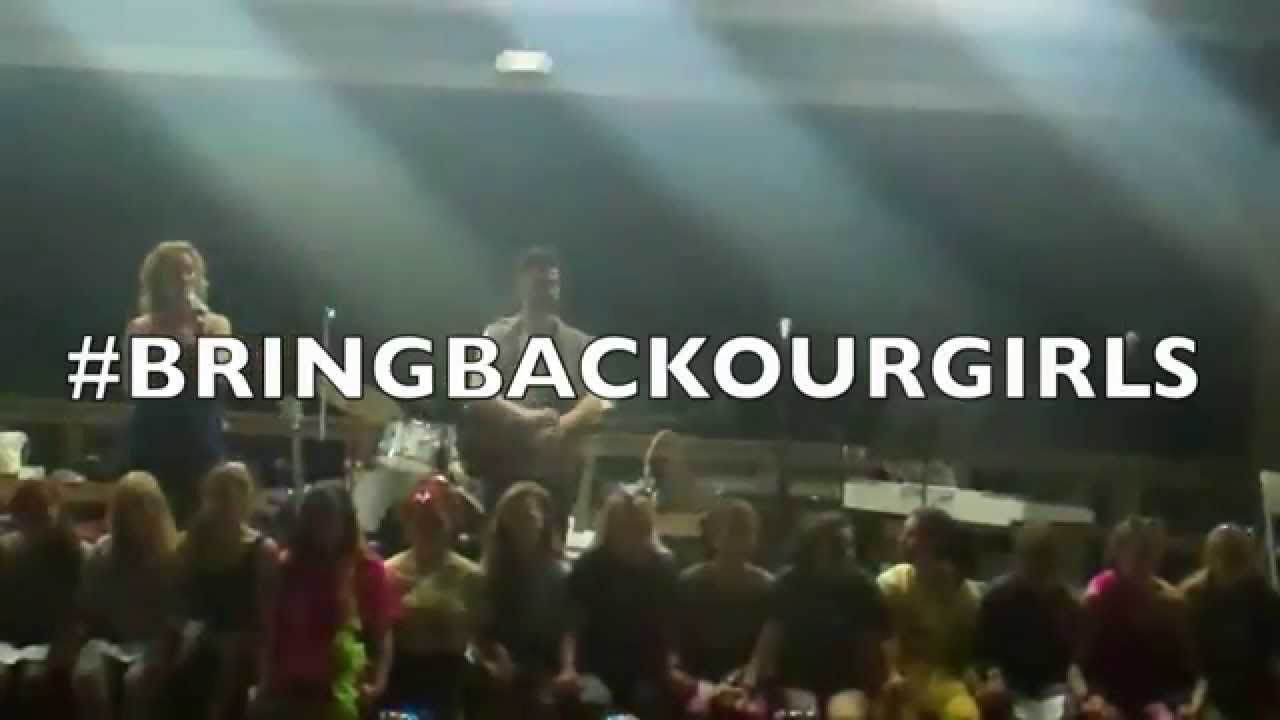 Naomi Less and Jewish teen girls remember abducted Nigerian girls - YouTube