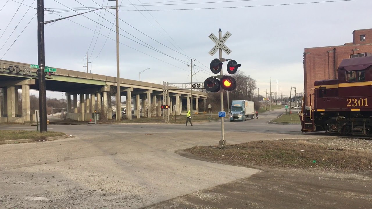 LIRC on INRD Picking up Cars! - YouTube