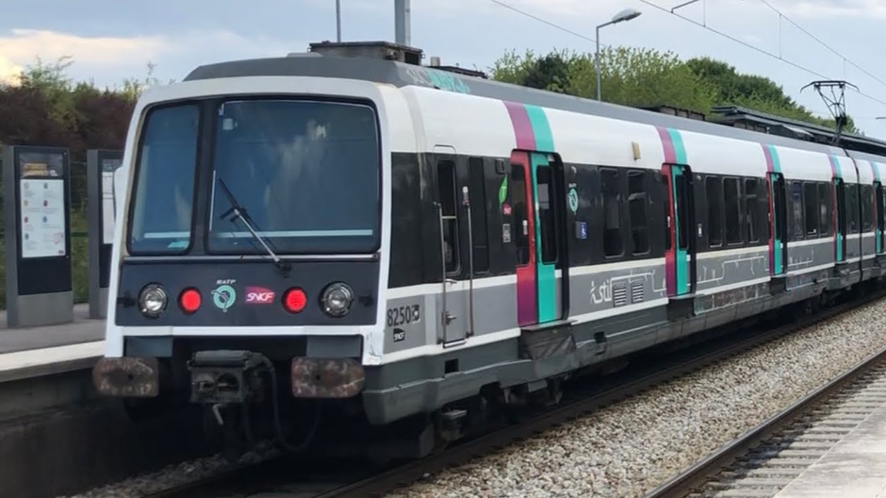 Départ d’un MI79 à Villepinte - YouTube