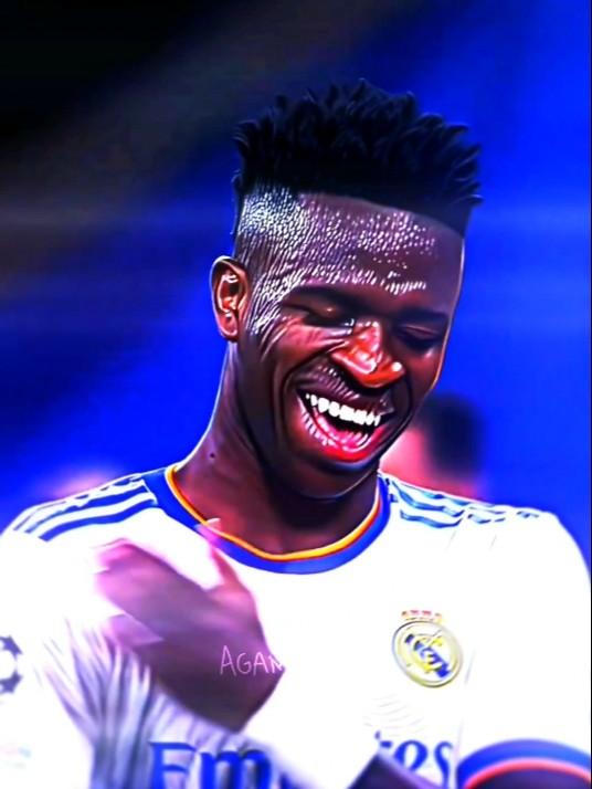 Vinicius jr 💥 || #4k #aftereffects #football #edit - YouTube
