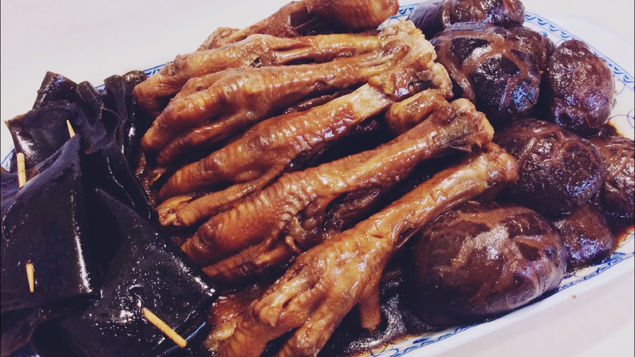 Delicious Stewed Chicken Claws with Mushrooms & Seaweed - YouTube