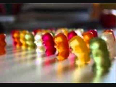 gummy bear war!!! - YouTube