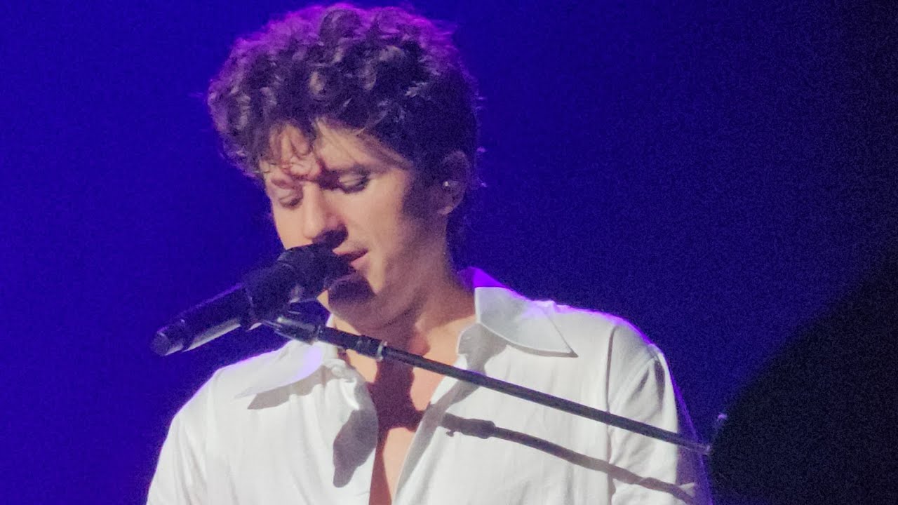 Charlie Puth Melbourne live concert 29th Oct 23 - YouTube