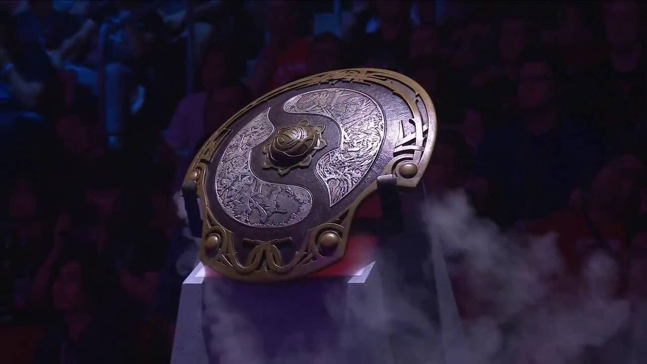 Dota 2 Theme by Orchestra Concert at TI6 Grand Finals - YouTube