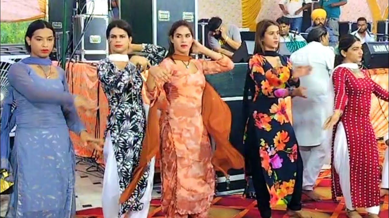 ਨਕਲਾਂ ਡਾਂਸ ਪਾਰਟੀ । Naklan Ishu mahi Dance Party | Live Mela Meer Shah ...