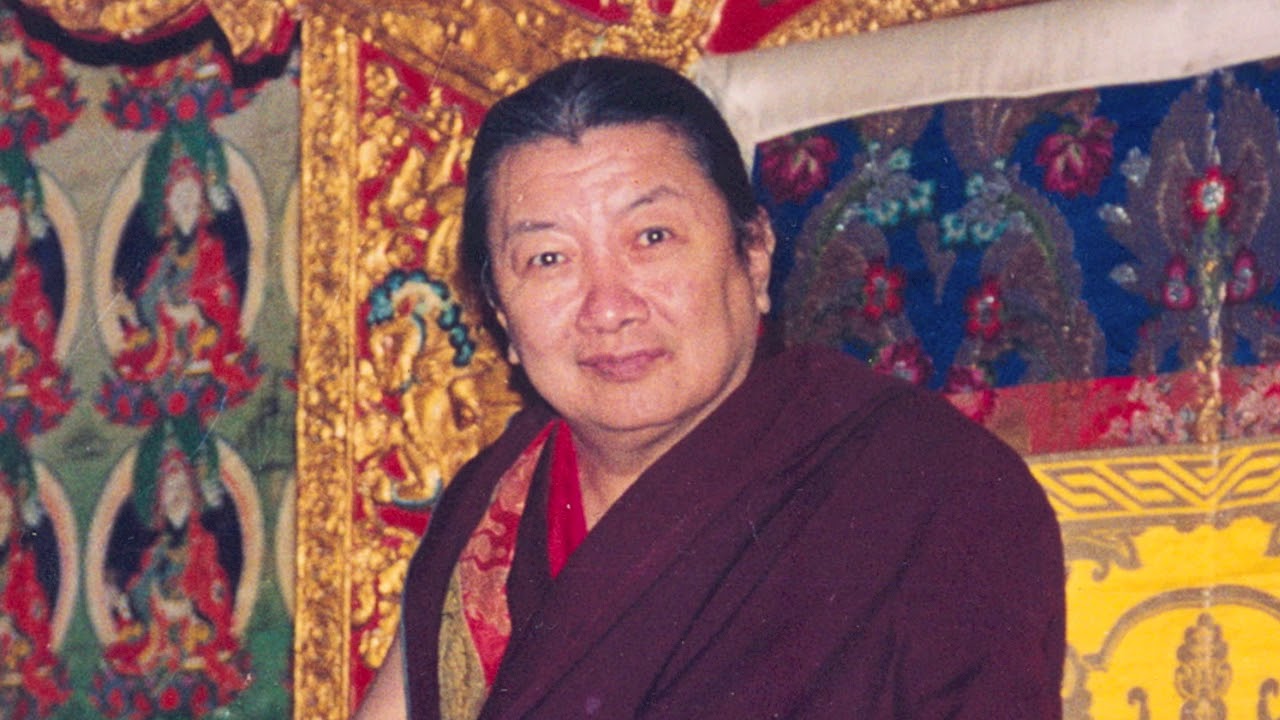 His Holiness MINDROLLING TRICHEN RINPOCHE 2011 - YouTube