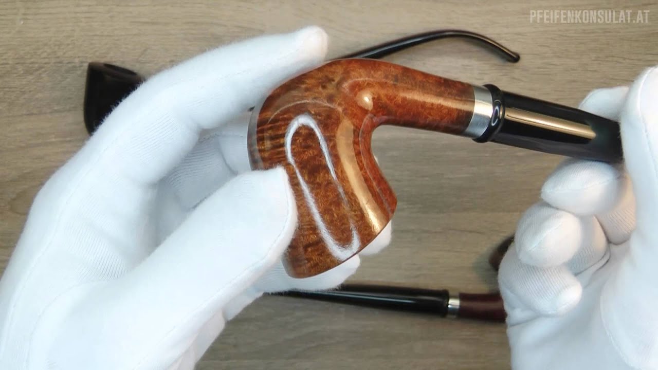 Capitello Churchwarden Reading Pipes @ Pfeifenkonsulat - YouTube