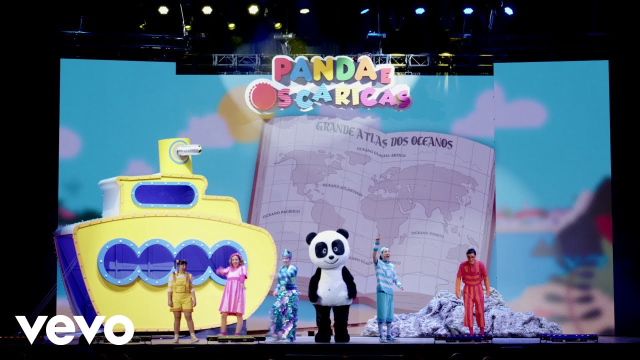 Panda e Os Caricas - O Panda É Fixe (Ao Vivo) - YouTube