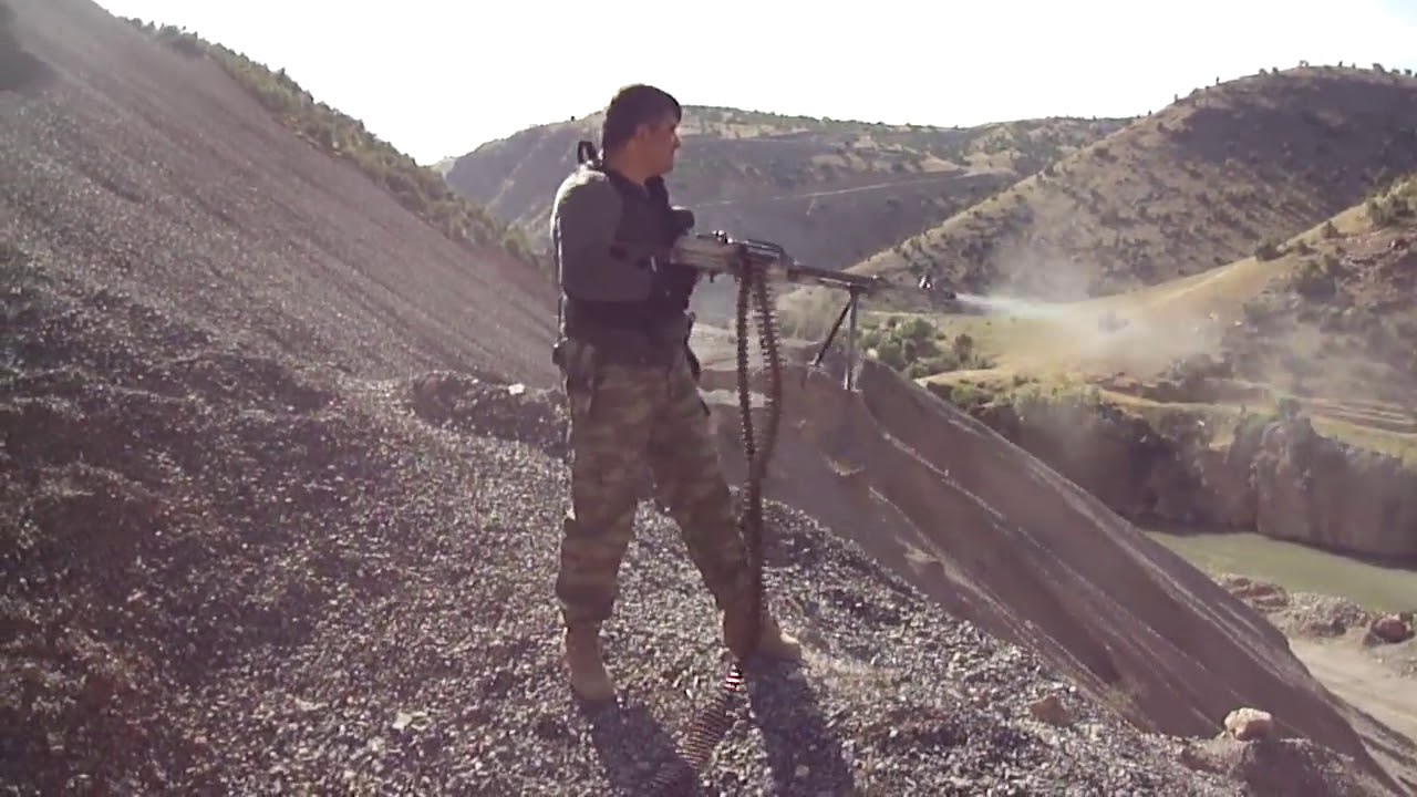 PKM Bixi machine gun in Turkey - YouTube