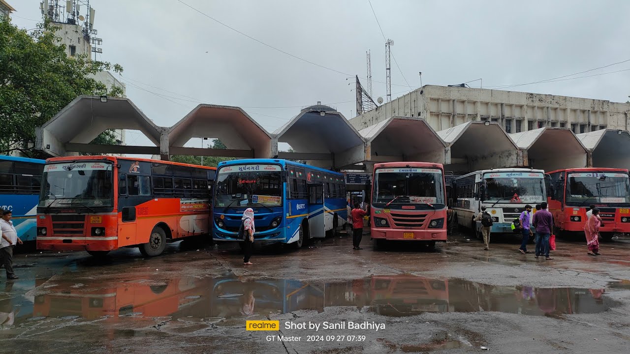 Back to Back GSRTC Bus Arriving and Departing From Surat Central Bus ...