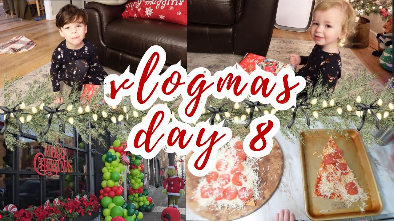 Vlogmas Day 8 | The Grinch, MYO Pizza, + Bakery Holiday Treats - YouTube