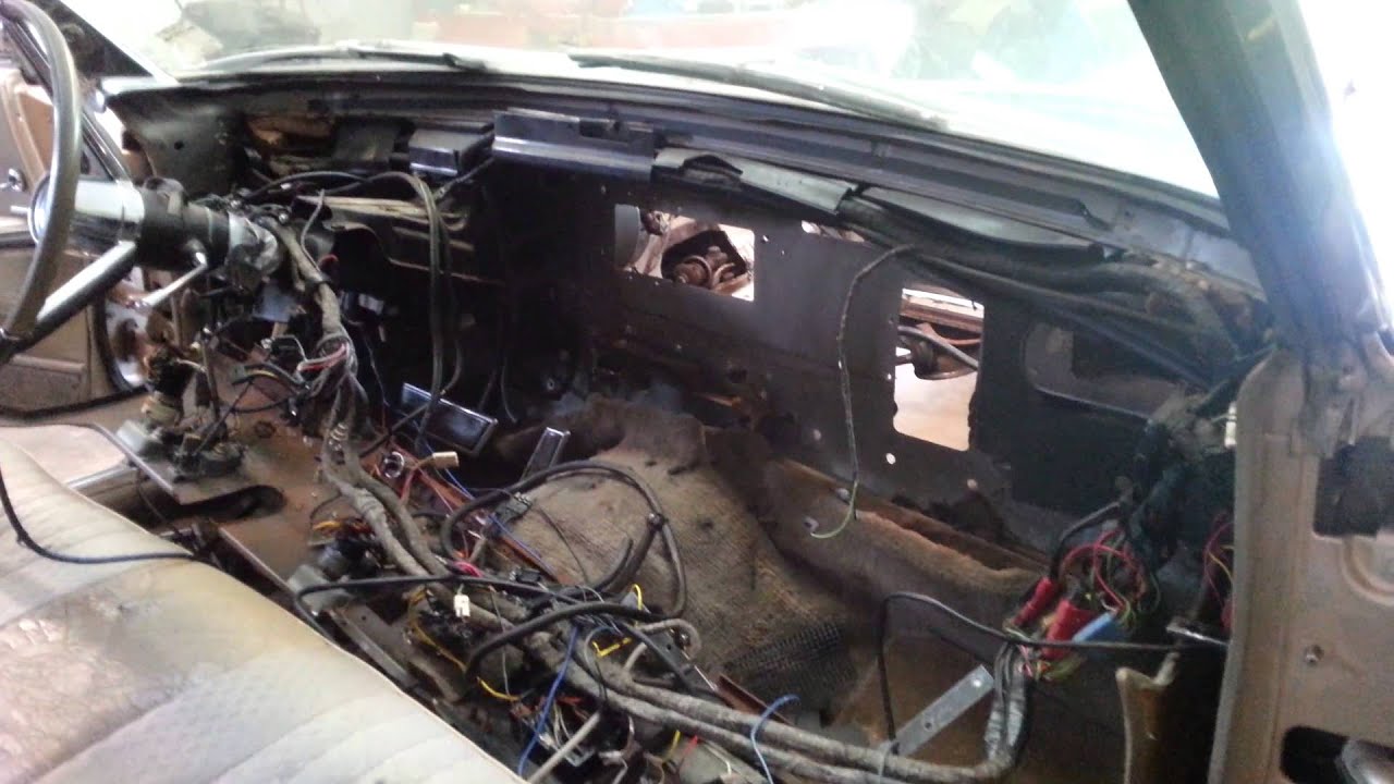 64 Lincoln ls swap - YouTube