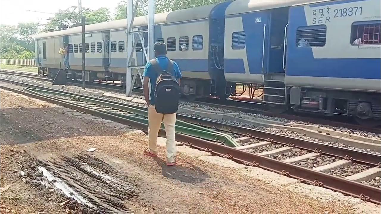 Kharagpur MEMU | 08018 Balasore Kharagpur MEMU Arrival Departure | Indian Railways - YouTube