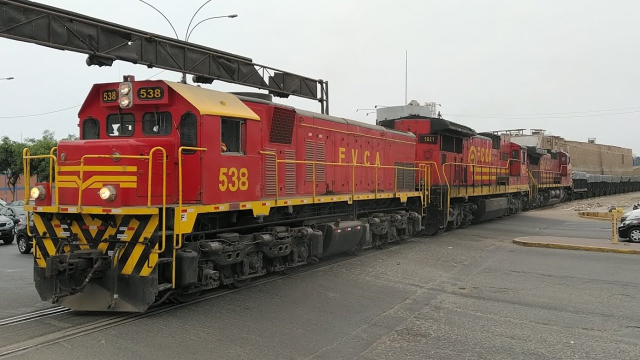 G22CW #538 & GE C39-8 #1021 & GE C40-8W #1033 - YouTube