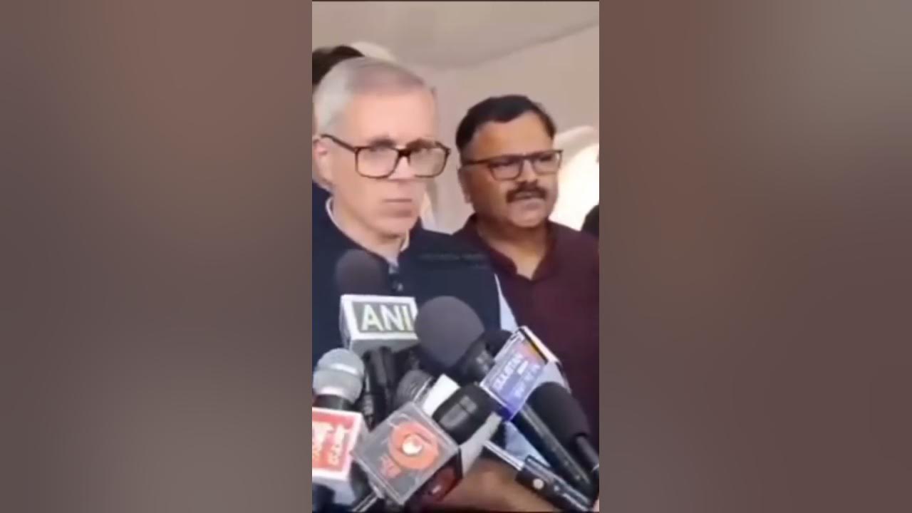 CM Omar Abdullah briefing media in poonch - YouTube