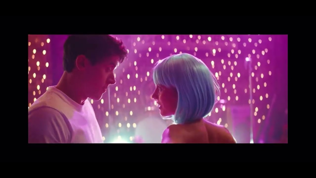 Alex and poppy dance [people we meet on vacation] - YouTube