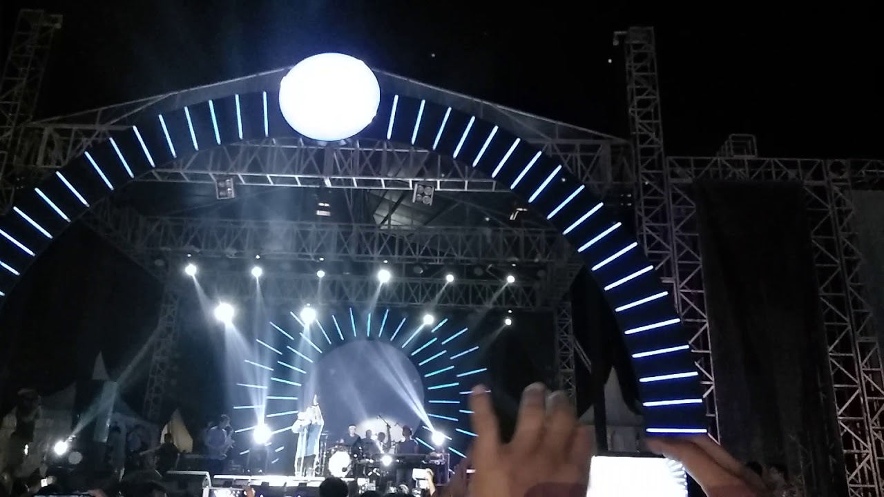 Konser republik. Bagan batu - YouTube