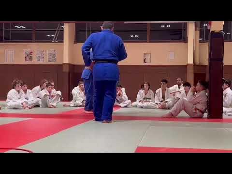tai otoshi contre de ko soto gake(4) - YouTube