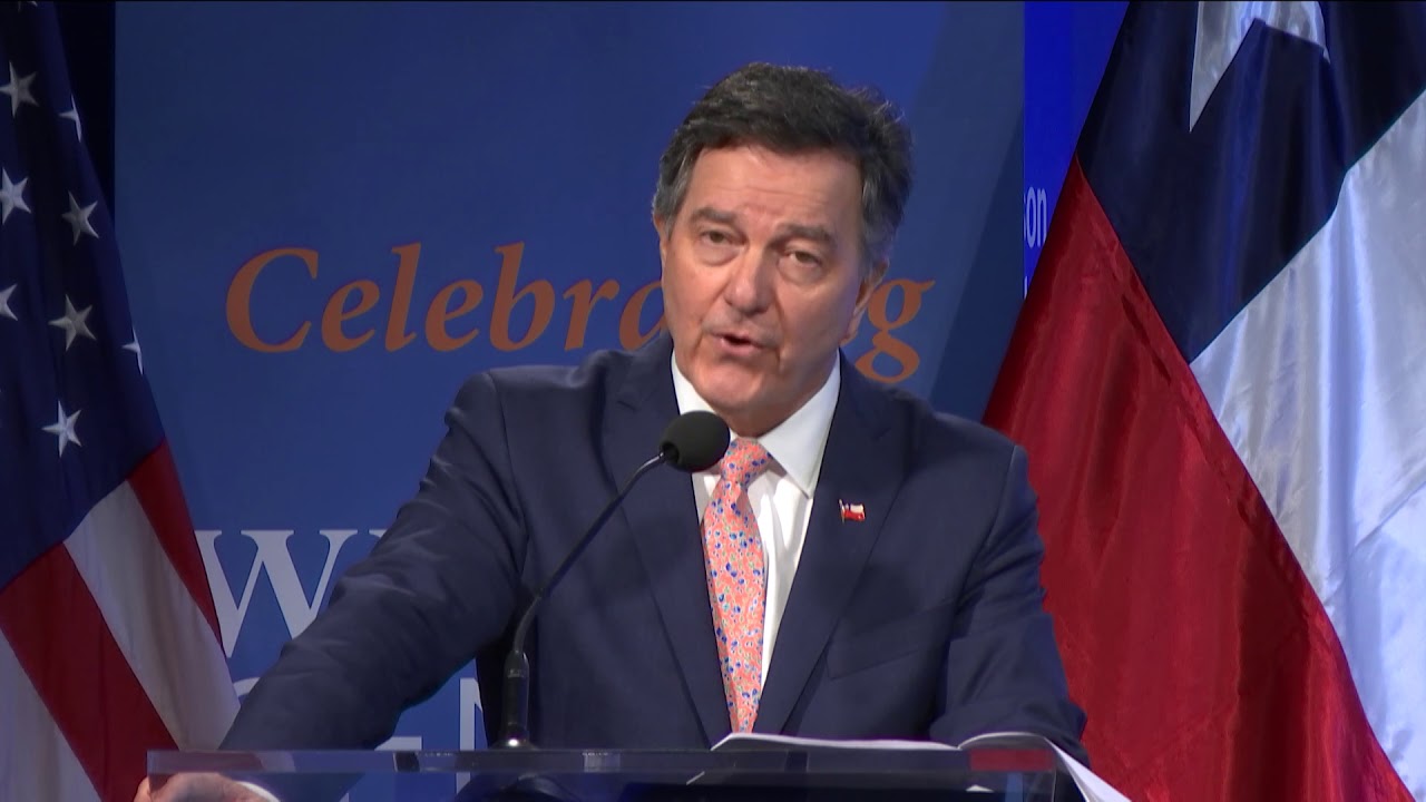 A Conversation with Chilean Minister of Foreign Affairs Roberto Ampuero ...