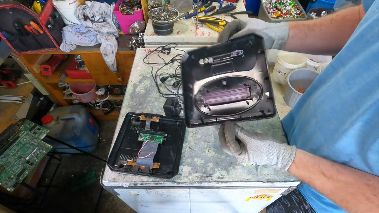 Knock Off SEGA Console Scrap Out - YouTube