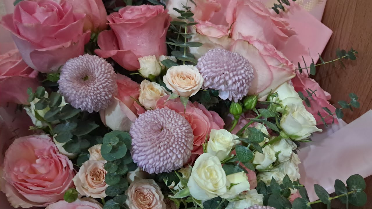 Cleaning Roses for Bouquet - YouTube