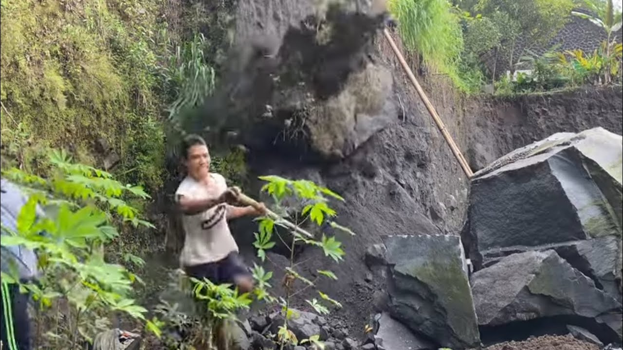 Large rocks were knocked down by sand miners - YouTube