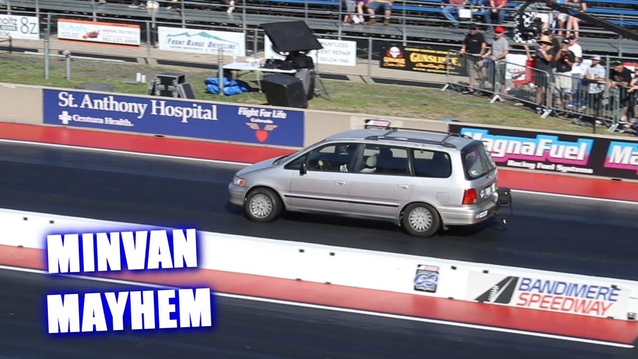 Rowdyssey Goes to the Track for the First Time! (In Front of THOUSANDS ...