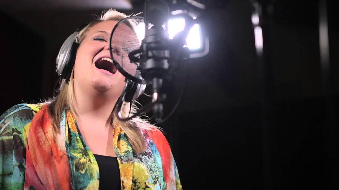 Carly Morgan Red Painted Walls EPK - YouTube