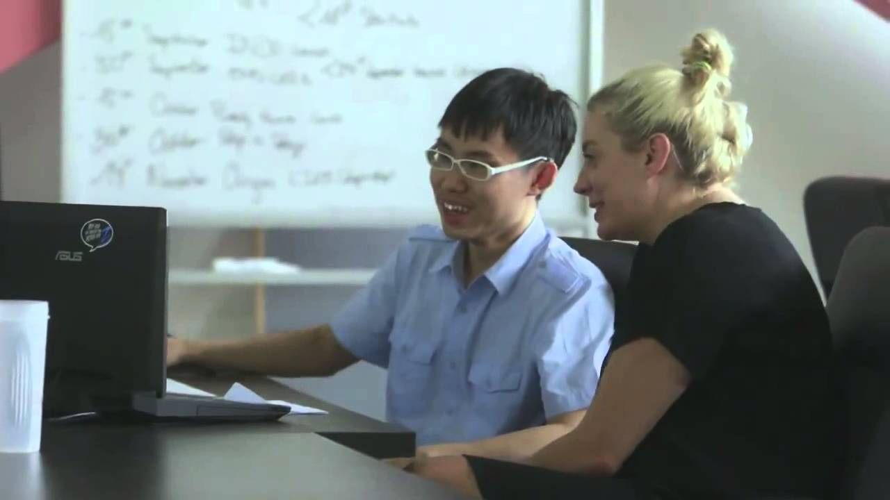 No salary? No problem. How Luxola's founder brought her startu... - YouTube