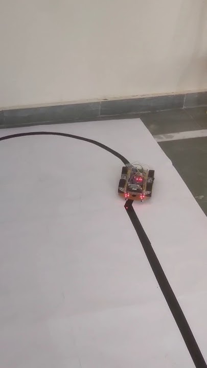 Line follower Robot using Arduino #experiment #electronicproject #arduino - YouTube