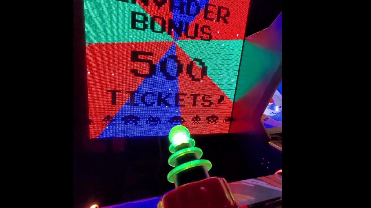 Space Invaders Frenzy arcade single player 34810 (500 ticket) - YouTube