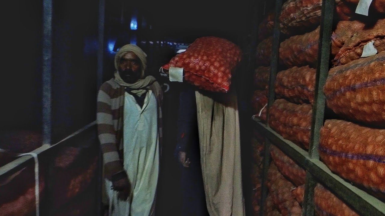 What's It like Inside a Pakistani COLD STORAGE Facility? 🥶 - YouTube