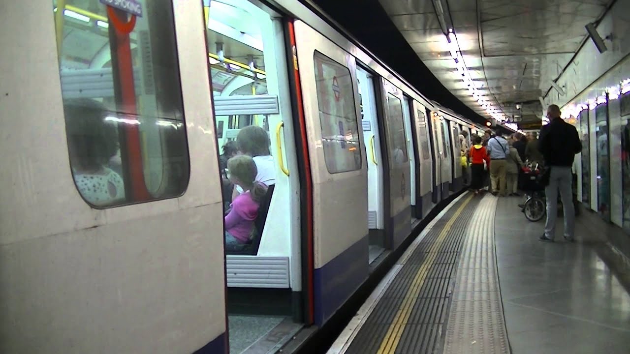 London Underground C Stock 5544, 5517 and 5568 at Embankment - YouTube